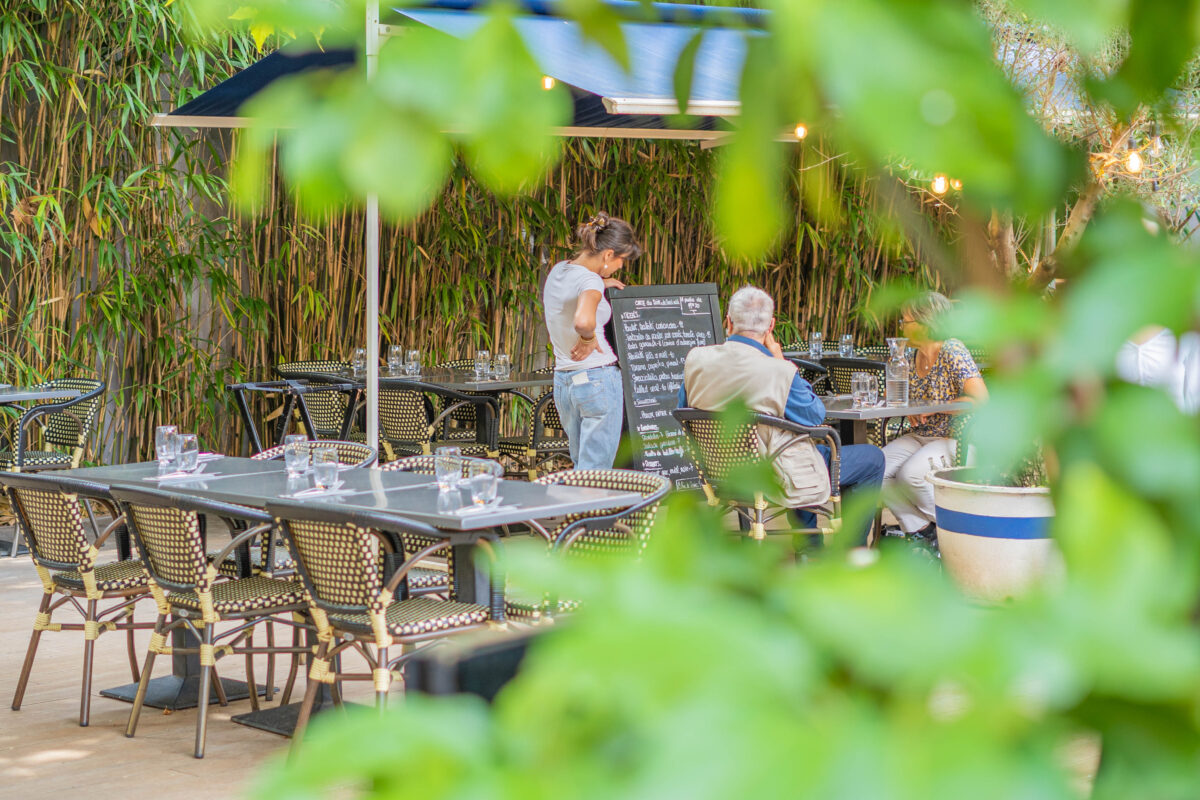 O'Kypos : Restaurant et bar avec terrains de pétanque à Lyon 9